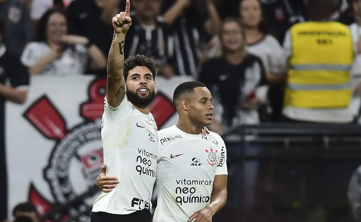 Pedrinho BH avalia proposta para Cruzeiro contratar Pedro, do Zenit