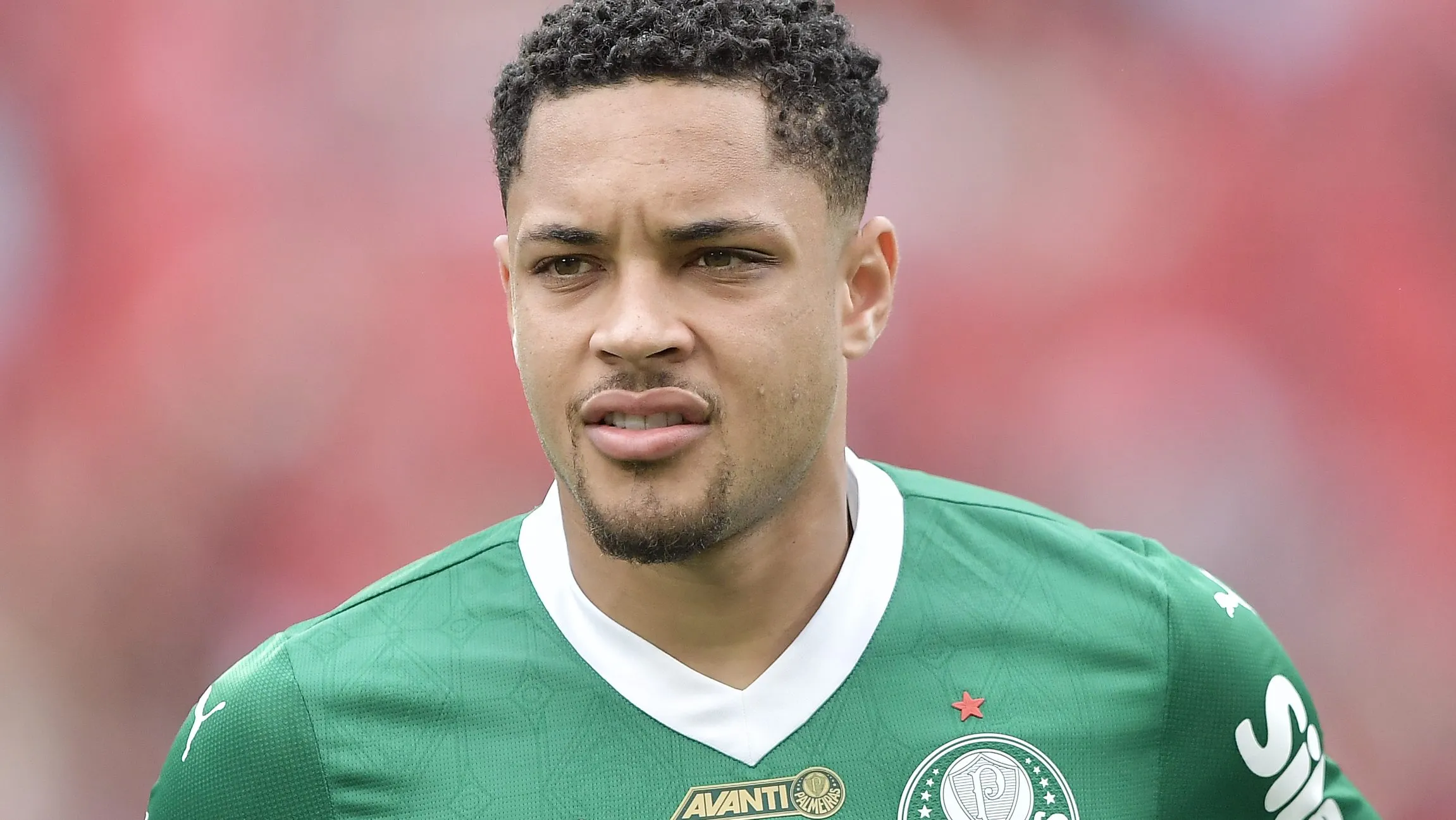 Ancelotti atrapalha planos do Palmeiras por Vitor Roque contra o Vitória