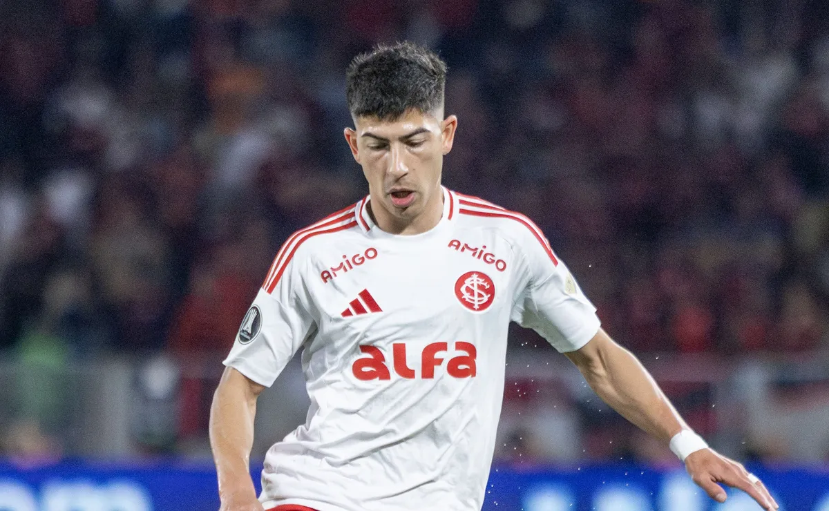 Alan Rodríguez deve ser titular pelo Internacional contra o Ceará